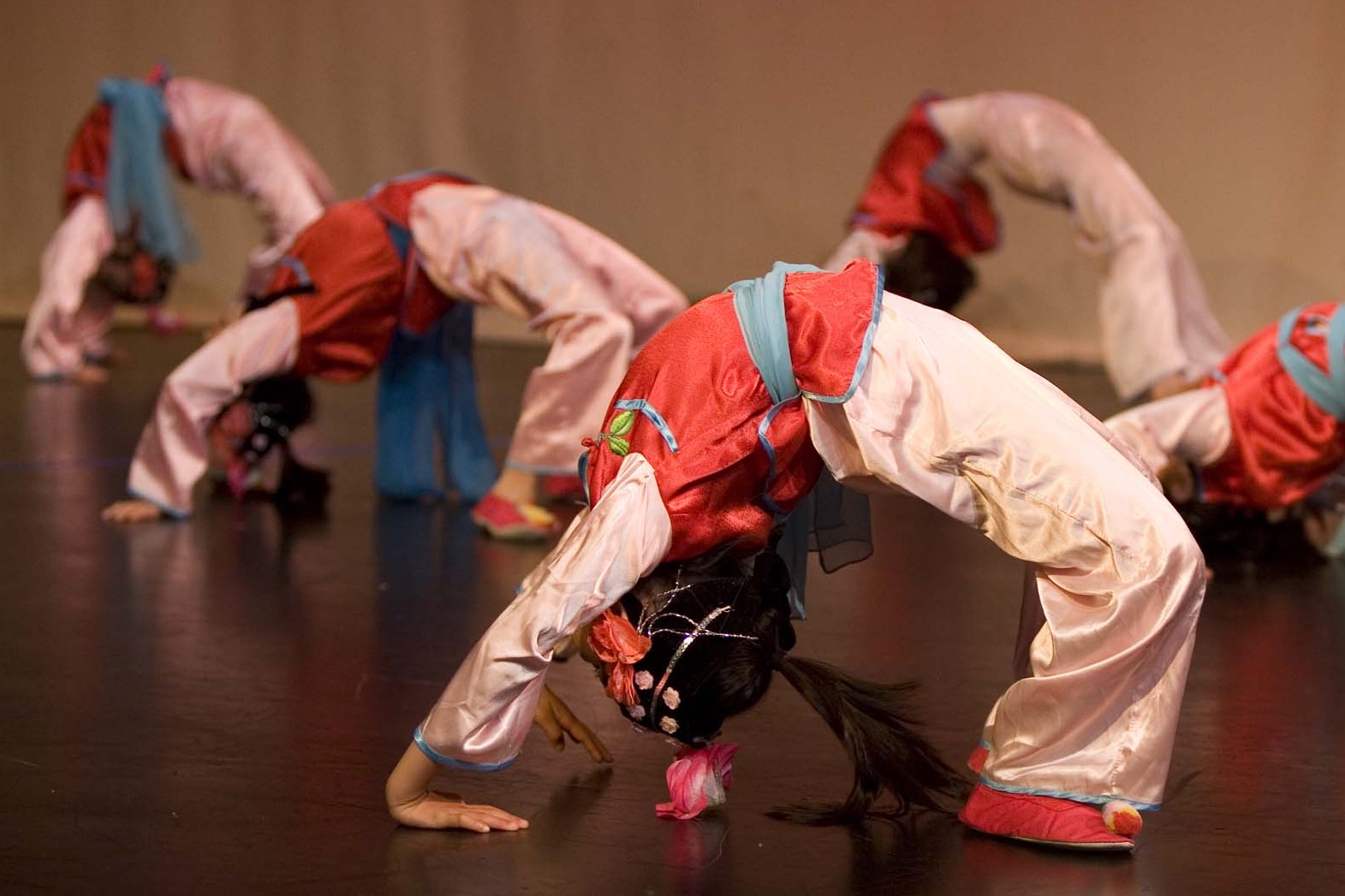 2009 Gallery | Ah-Lan Dance